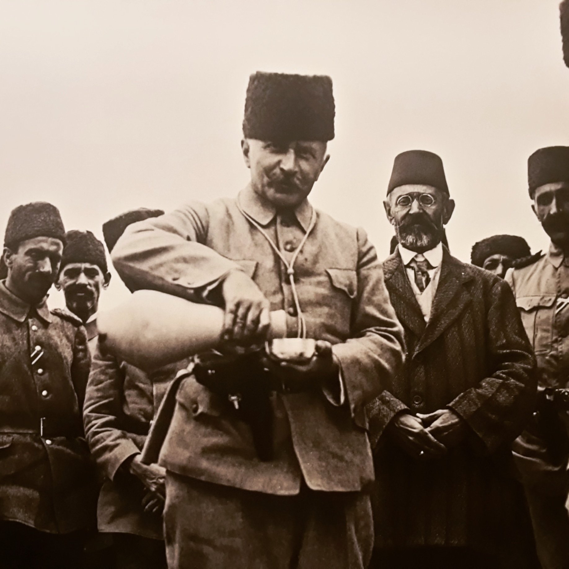 Fahreddin Paşa Kimdir? Çöl Kaplanı Fahreddin Paşa'nın Biyografisi ...